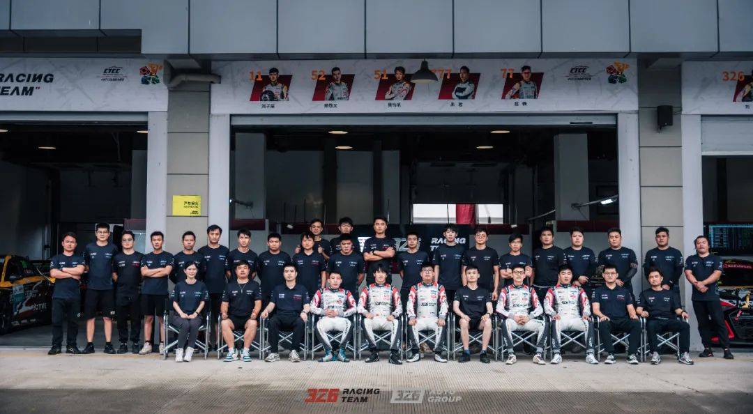 从一名车手，到一支强队。CTCC株洲站见证326 Racing Team的华丽蜕变_比赛_吴怡帆_国际赛车场