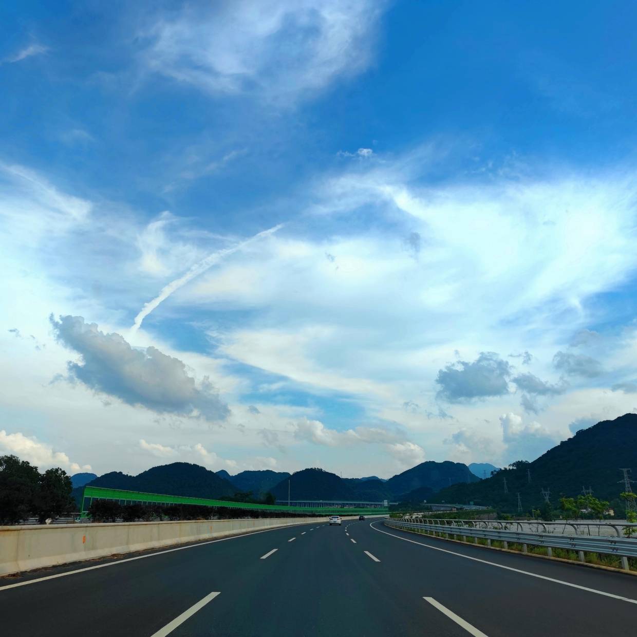 Q460C钢板材质介绍、Q460C钢板化学成分、Q460C钢板执行标准、Q460C钢板性能特点、Q460C钢板应用范围、_焊接_mm_边长