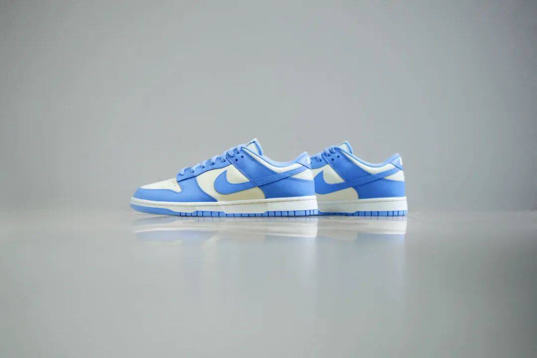 Nike Dunk Low Retro “Coconut Milk and University Blue”｜SOAR 限量发售_蓝色_大学