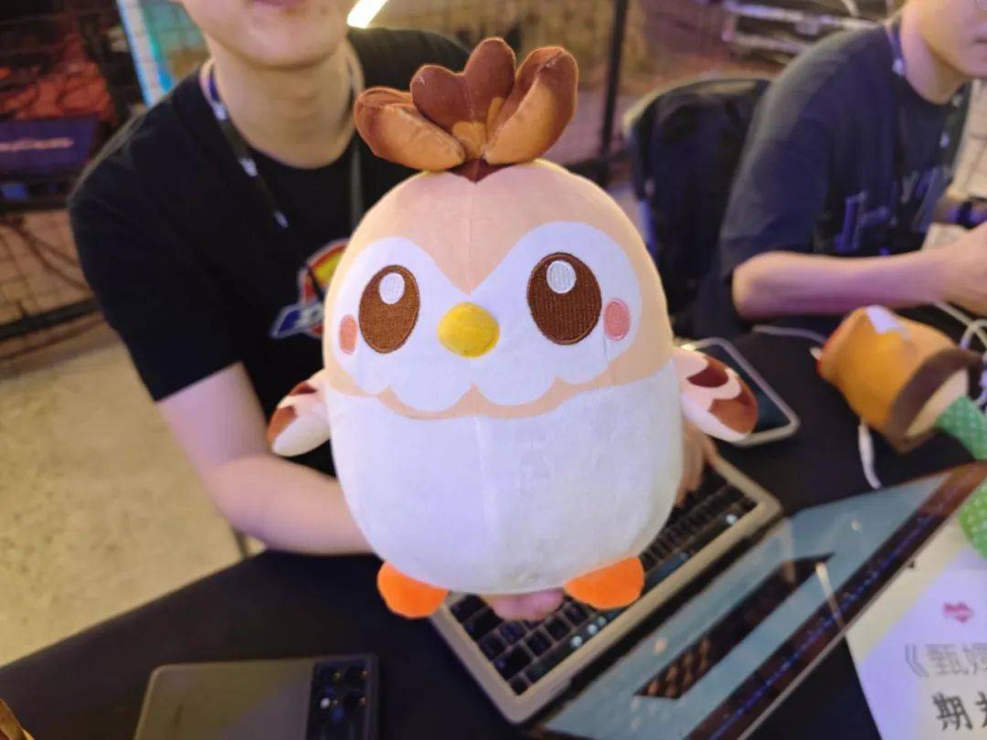 10个AI驱动的小产品，展现100种创新力量｜甲子光年_Fofo_FoloToy_上海