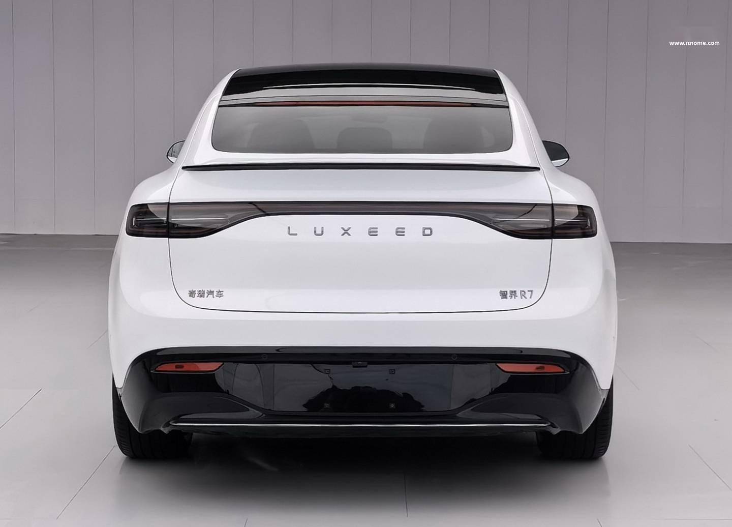 鸿蒙智行智界R7增程版亮相工信部申报清单，搭载奇瑞1.5T动力心脏_搜狐汽车_搜狐网