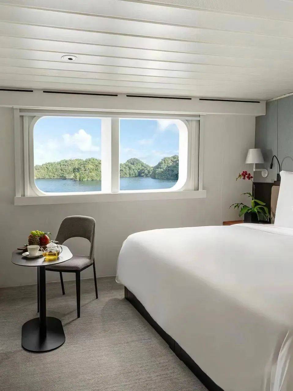 亲测帕劳全攻略，从海底到陆地，这才是顶级度假的打开方式_潜水_探险_瀑布