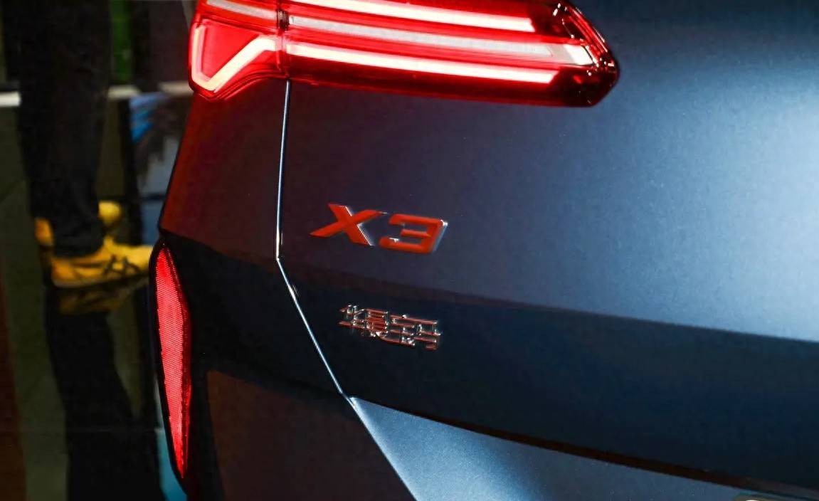 宝马X3L新车型来袭，豪华中型SUV市场能否再现蓝天白云魅力？_搜狐汽车_搜狐网