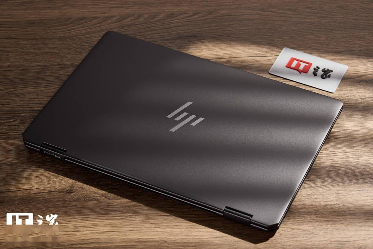 【IT之家评测室】惠普星 Book Ultra 14 笔记本体验，轻薄长续航_支持_设计_处理器