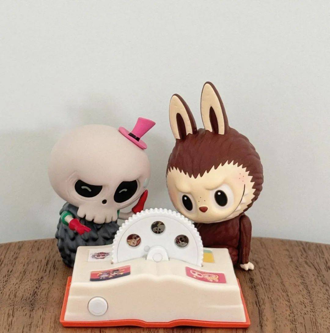 介绍下，她才是东南亚顶流女明星_Labubu_玛特_cr