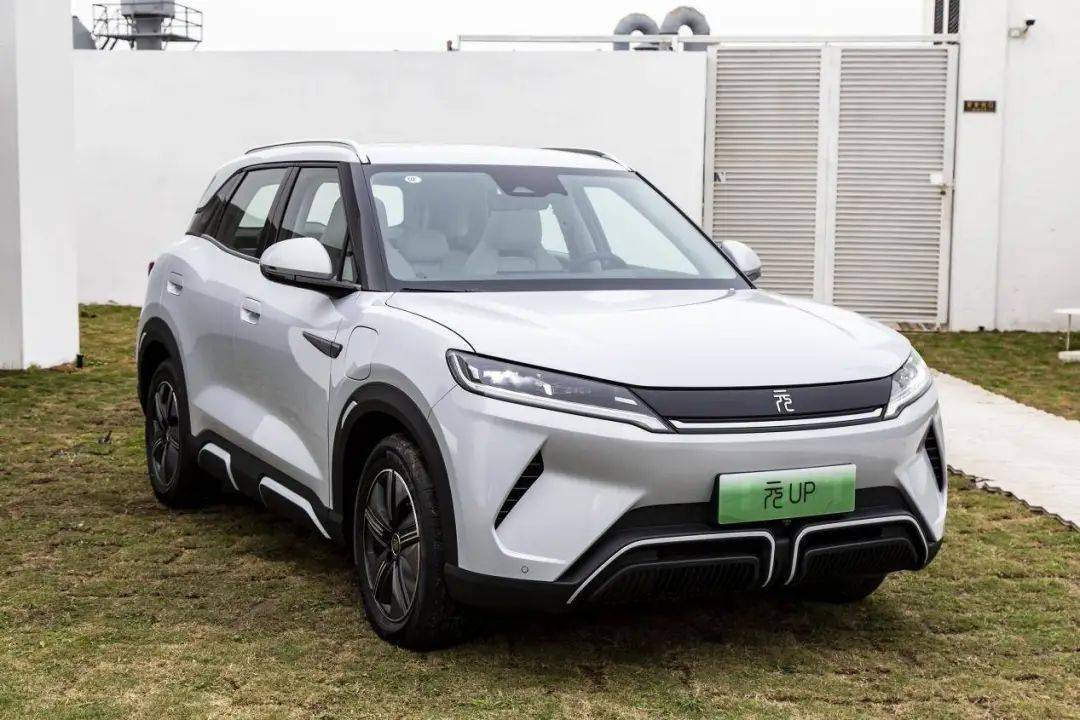 11月SUV销量TOP10出炉，特斯拉Model Y夺冠，理想L6成奶爸新宠！_搜狐汽车_搜狐网