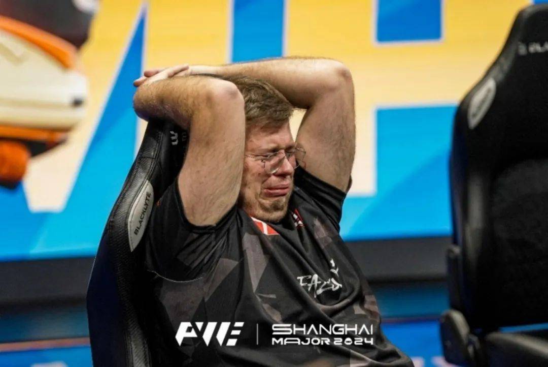 17岁少年CS夺冠传奇：从青涩少年到世界冠军的华丽蜕变_donk_Spirit_Clan