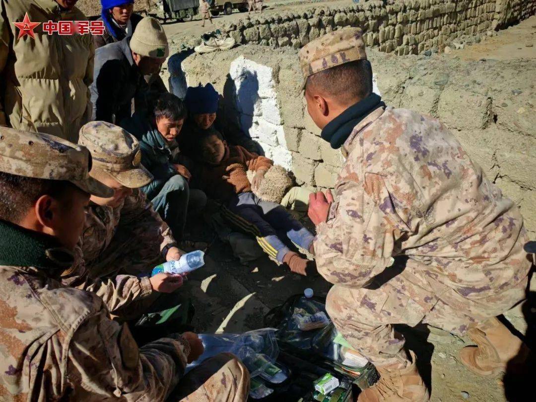 西藏日喀则地震遇难人数已升至95人 别怕，运-20来了！子弟兵来了！_定日县_救援_受灾