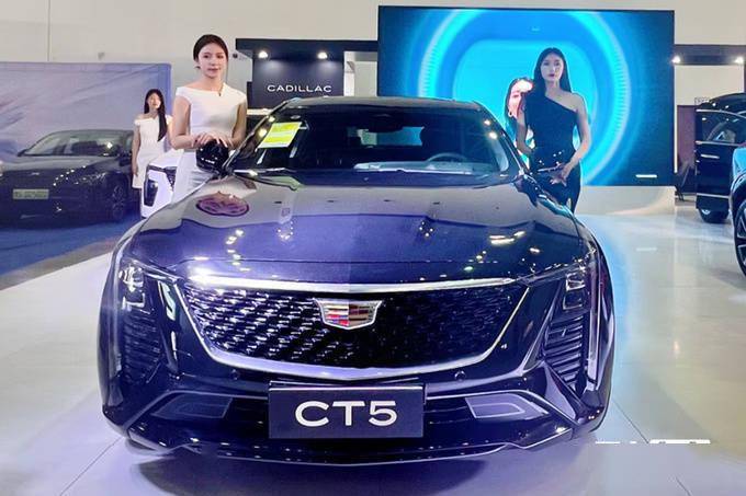 凯迪拉克CT5二月焕新上市，蓝色车漆加一口价，能否成购车新宠？_搜狐汽车_搜狐网