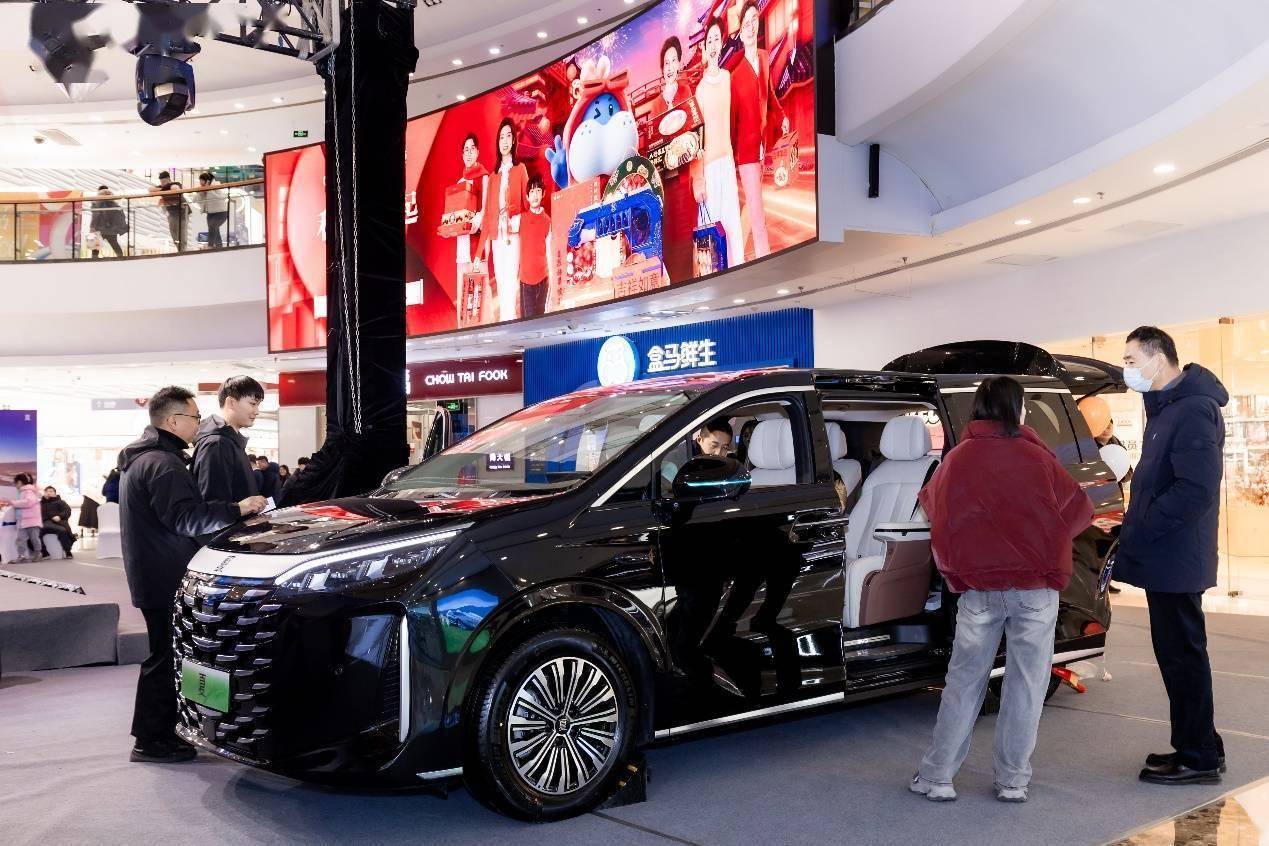 比亚迪夏济南震撼上市，重塑MPV市场新格局，售价24.98万起_搜狐汽车_搜狐网