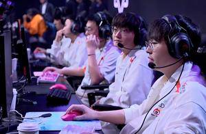 UP爆冷击败WBG！赛前被认为是虐菜局_优势_马蹄铁_阵容