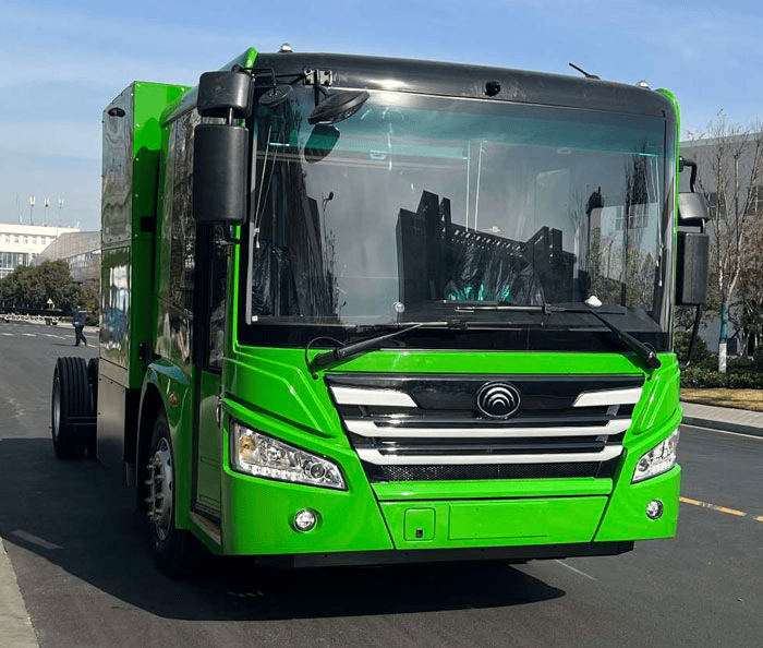 新能源重卡激战3月！重汽解放新品续航大增，DeepWay续航破600公里_搜狐汽车_搜狐网