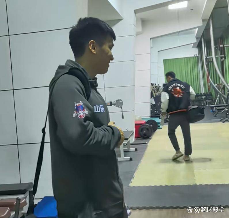 大胜江苏更衣室！高诗岩+2将加练，邱彪施压全队+独赞一人！_比赛_球员_其他