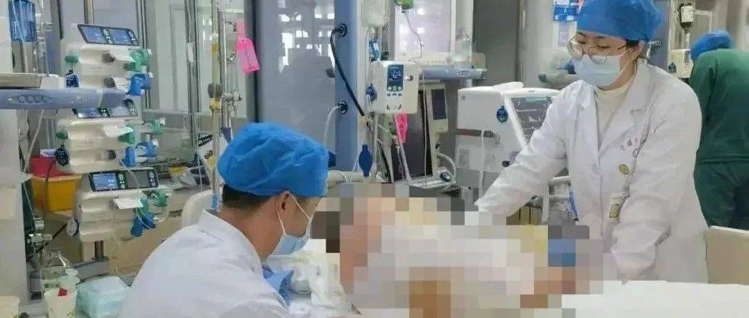 不是感冒！男子硬扛3天进ICU！警惕这些症状_流脑_治疗_接种