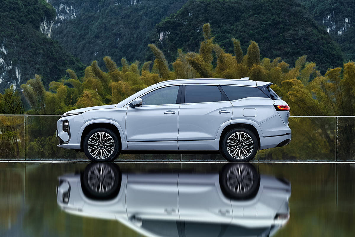 捷途山海L9预售启幕：1.5T插混+六座布局，预售价16.99-19.09万元_搜狐汽车_搜狐网