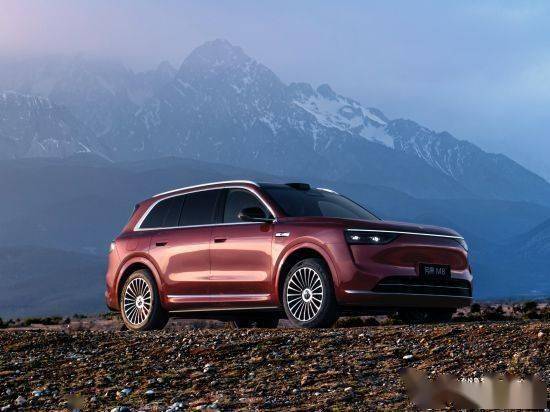 华为重磅SUV车型问界M8发布 享界S9增程版也正式上市_搜狐汽车_搜狐网