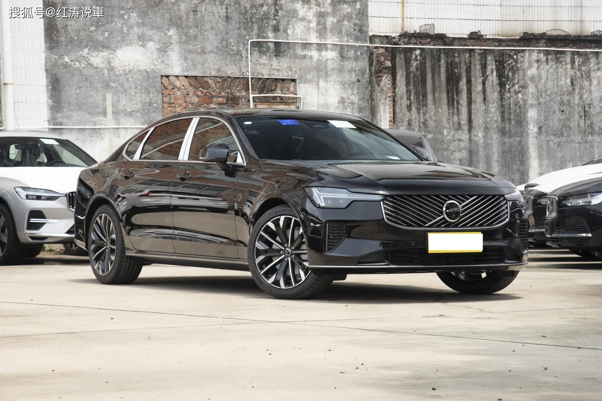 新款沃尔沃S90焕新登场，颜值内饰双提升，能否撼动奥迪A6L地位？_搜狐汽车_搜狐网