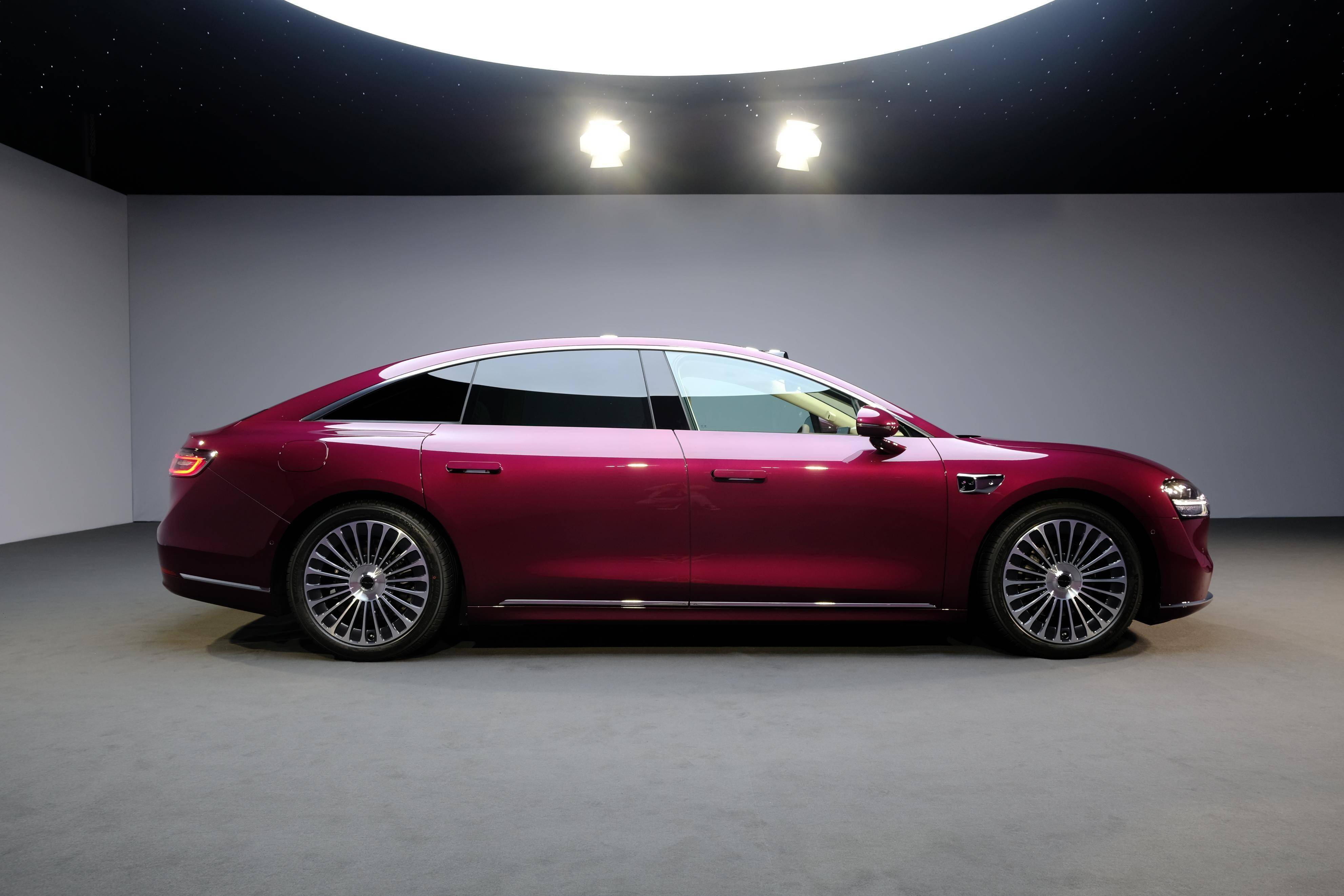 30万级纯电续航王易主？享界S9旅行版曝光，Model3不香了_搜狐汽车_搜狐网