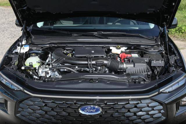 惠后15.98万，2.0T有254马力，27寸大屏+安全车身，轴距2945m_搜狐汽车_搜狐网