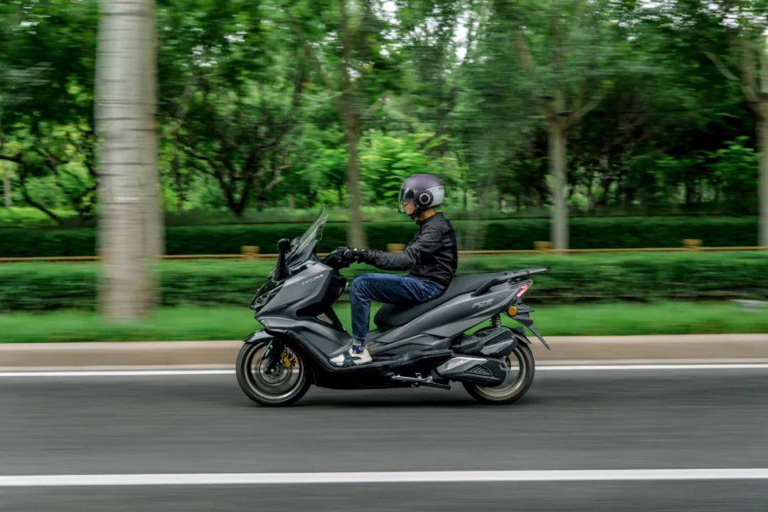 到手价22988元！赛科龙RT5实车体验报告_搜狐汽车_搜狐网