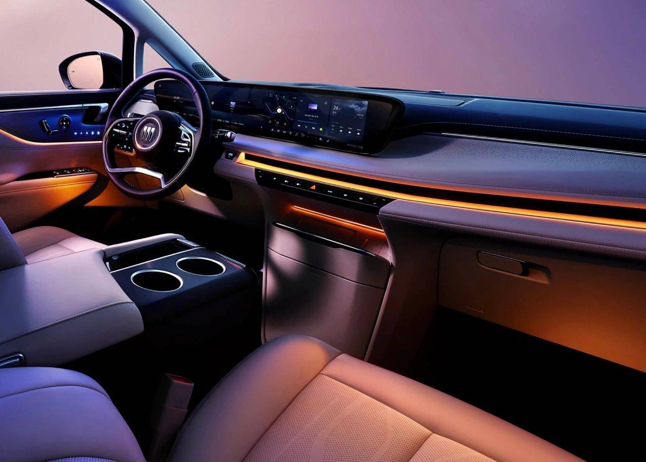 新款别克GL8陆尊 PHEV亮相！综合续航1450公里 8月下旬上市_搜狐汽车_搜狐网