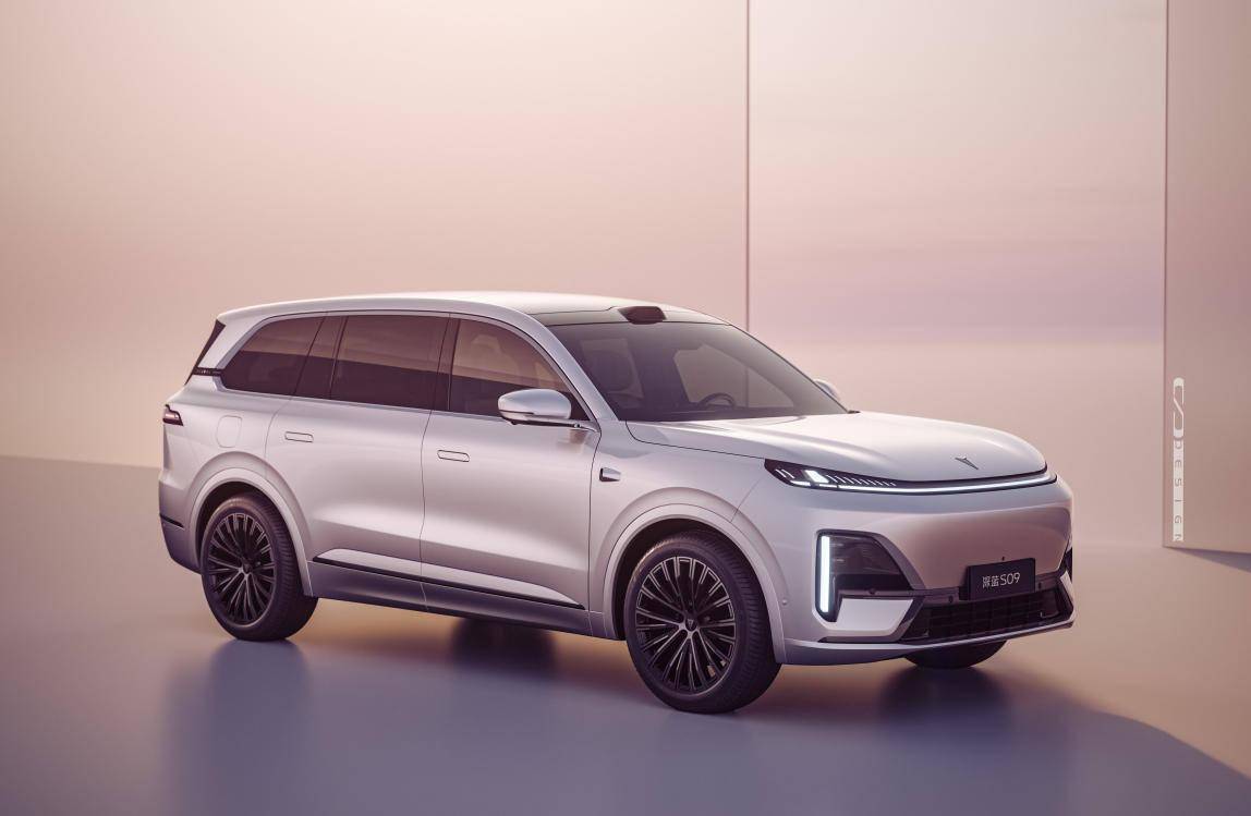 深蓝S09：以精智体验重塑旗舰SUV标杆，力压领克900_搜狐汽车_搜狐网