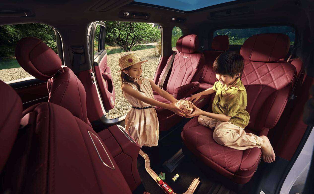 问界M8纯电版上市，蔚来ES8是实力对等的竞品_搜狐汽车_搜狐网