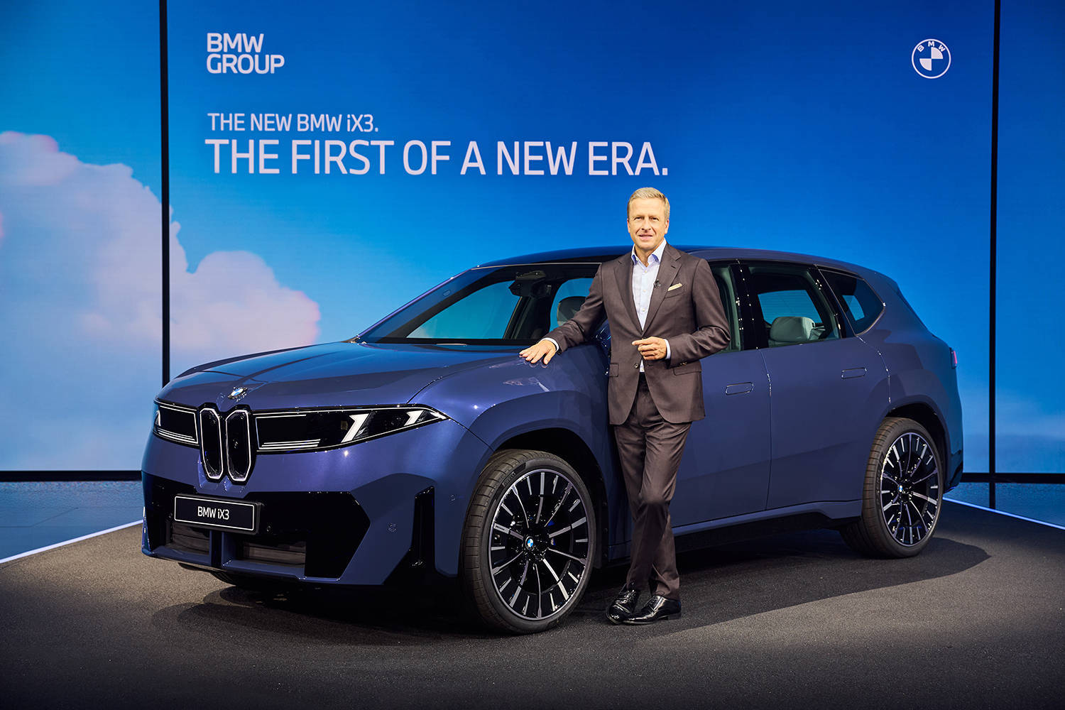 宝马iX3全球首发：新世代纯电SUV亮相，NCAR平台赋能智能电动新体验_搜狐汽车_搜狐网